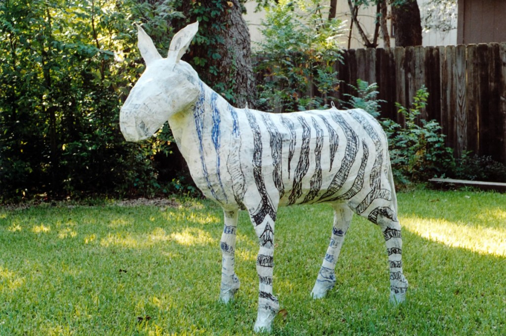 Make a Zebra 10 - Piñata Boy